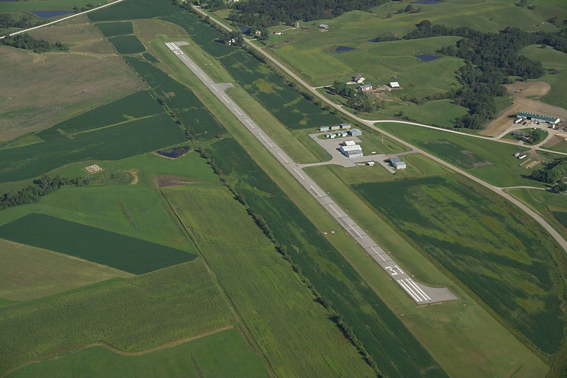 ABC Airport - Pella, Iowa - Garden & Associates, LTD