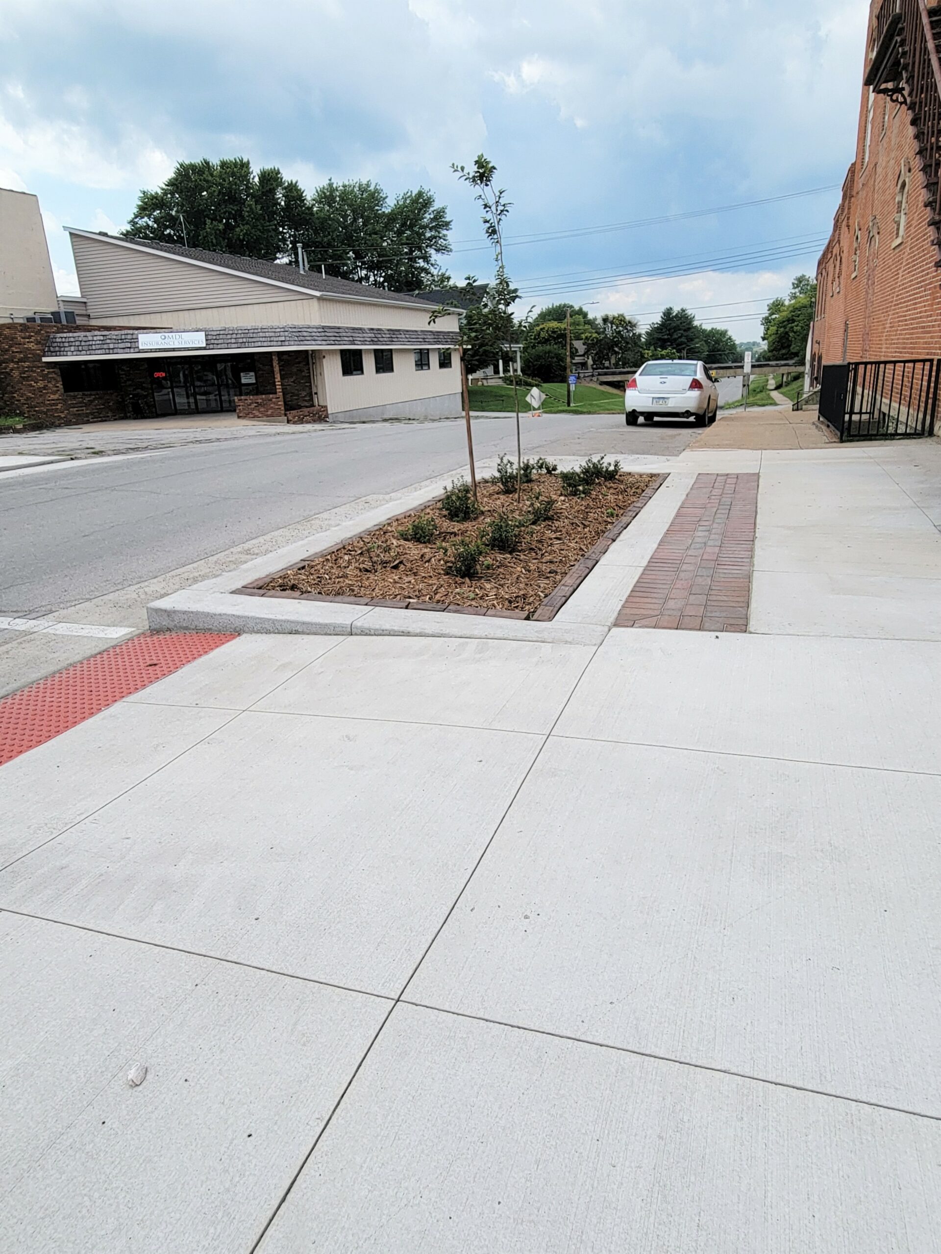 Town Square Sidewalk Improvements - Garden & Associates, LTD